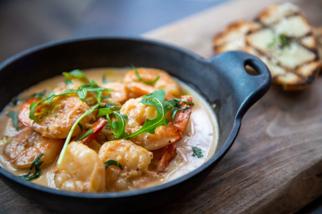 Recipe: Garlic Prawns - West Coast Food